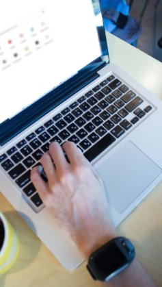 Como usar o Google Colab para rodar Python?